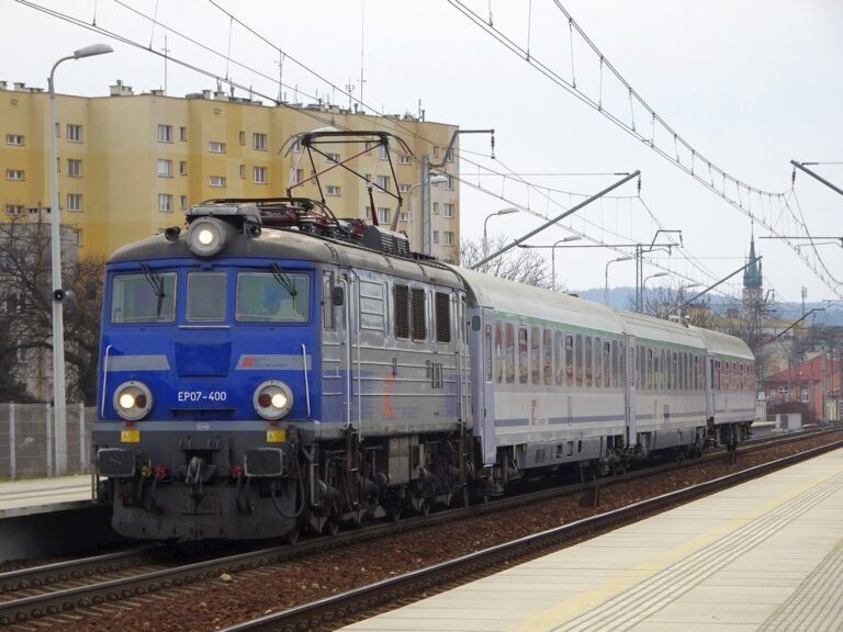 Zderzenie lokomotyw PKP Intercity w Krakowie