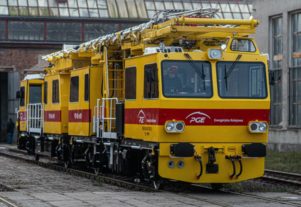 PGE Energetyka Kolejowa inwestuje w pociągi sieciowe – Raport Kolejowy